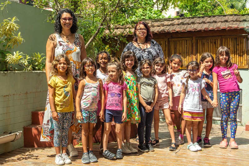 1⁰ ano – Aline e Elisabeth – 2022 – Foto A – Escola Waldorf Michaelis